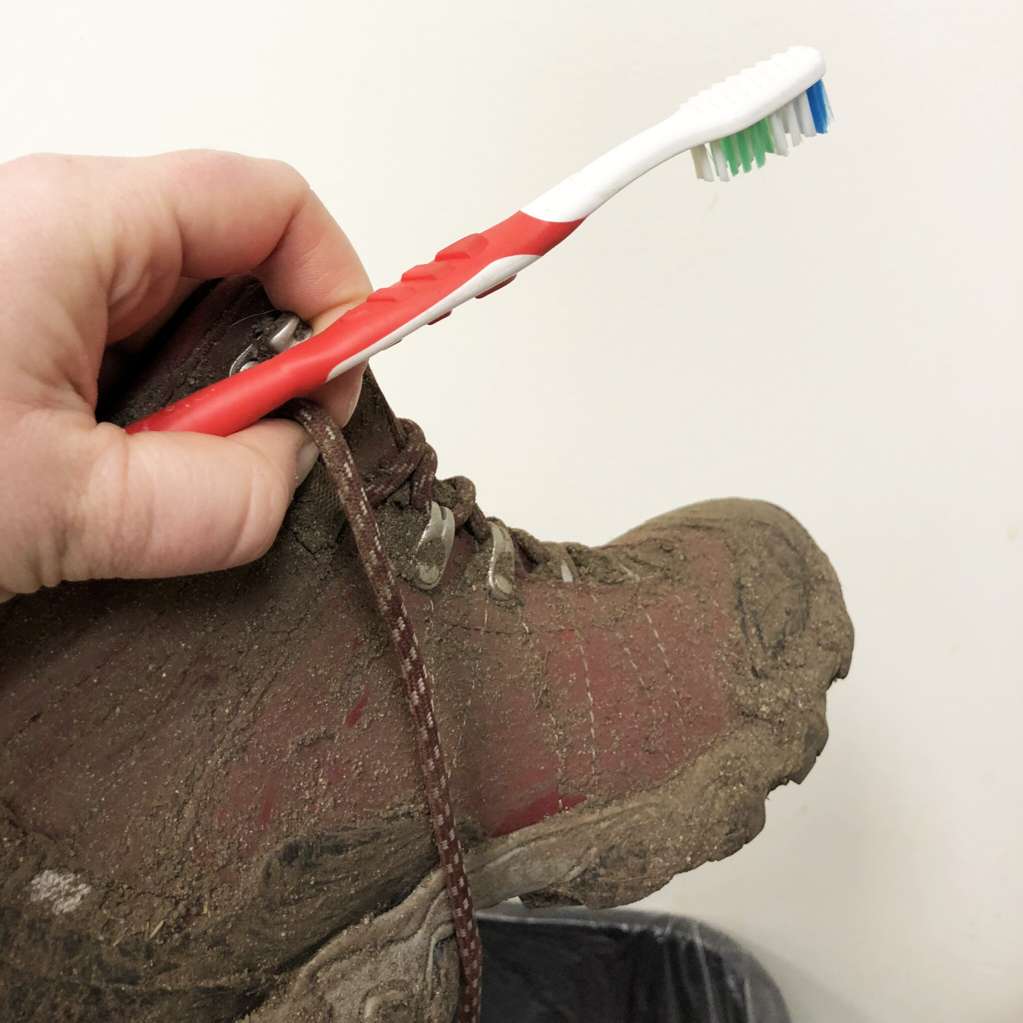 How to Clean & Re-Waterproof Dirty Hiking Boots - Nikwax NA